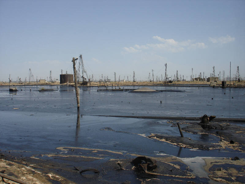 Refinery waste treatment in oil and gas industry - econ industries ...